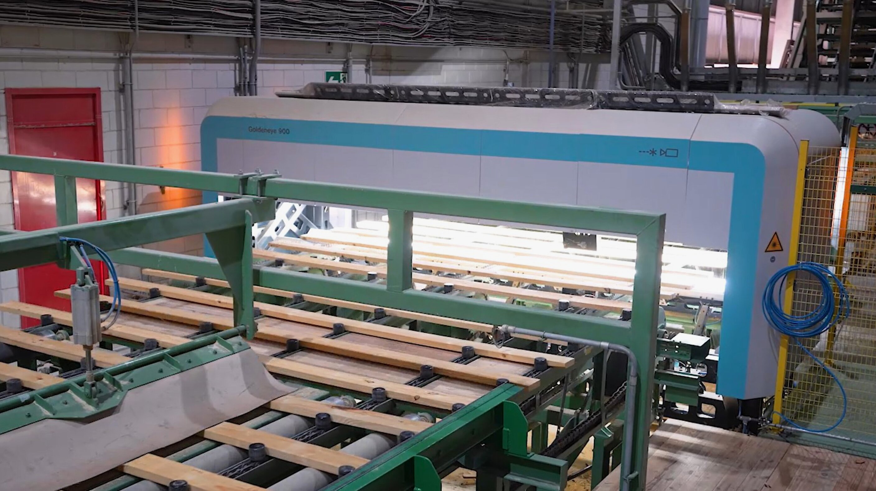 MiCROTEC - Goldeneye Transverse: Consistent Quality for Berneck