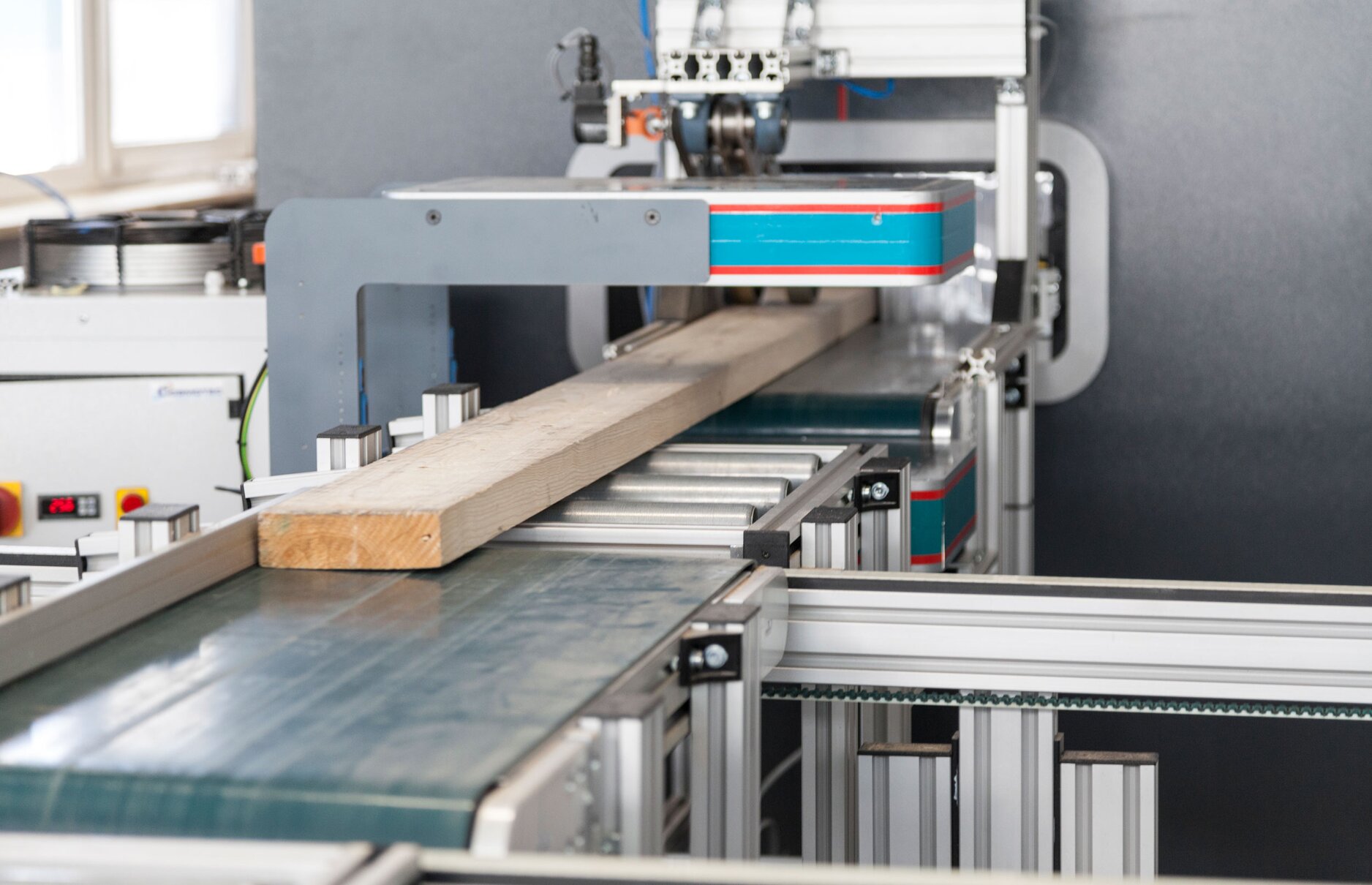 MiCROTEC - Grading according to official standards